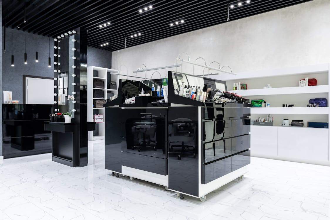 How to Start a Makeup Business with No Money? | BS-MALL